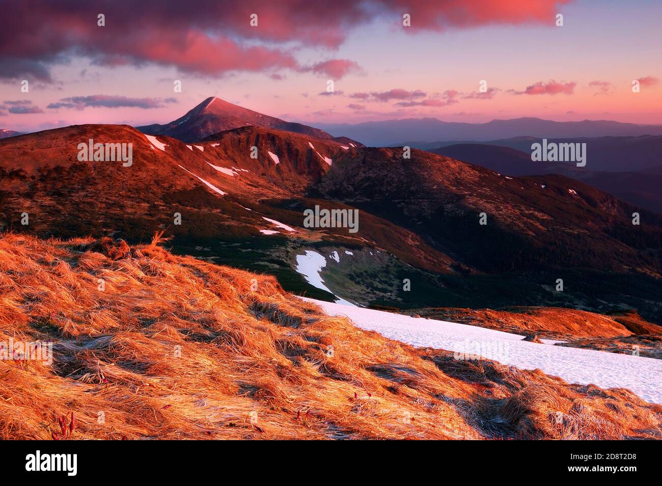 Spring season beautiful landscape hi-res stock photography and images ...