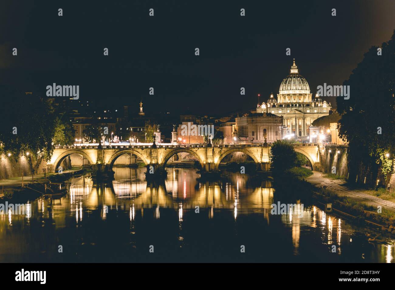 Night view of the Vatican in Rome, Italy Stock Photo - Alamy