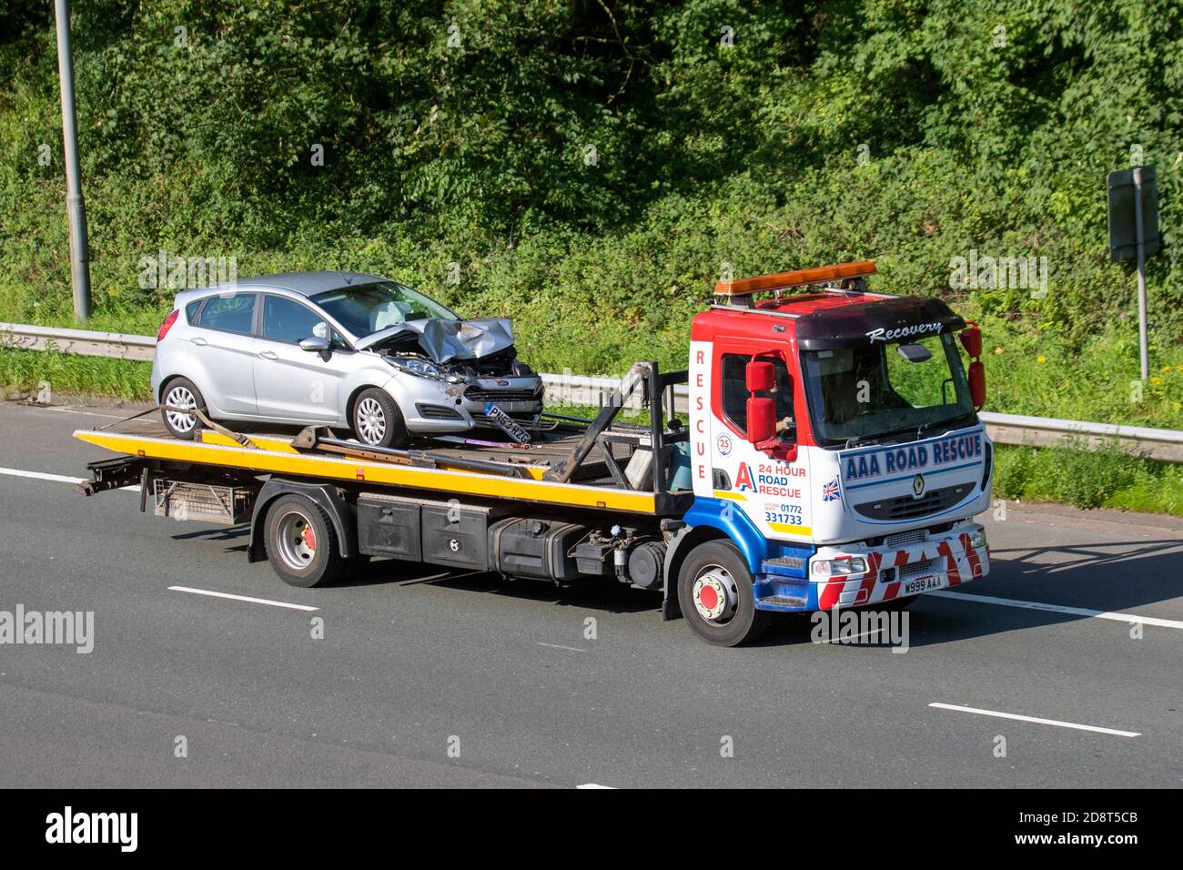 Truck breakdown motorway hi-res stock photography and images - Alamy