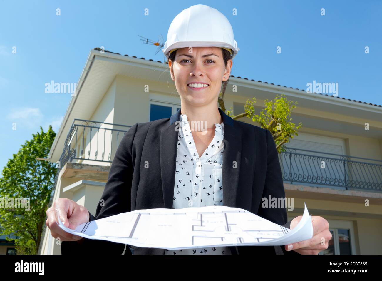 Lady developer hi-res stock photography and images - Alamy