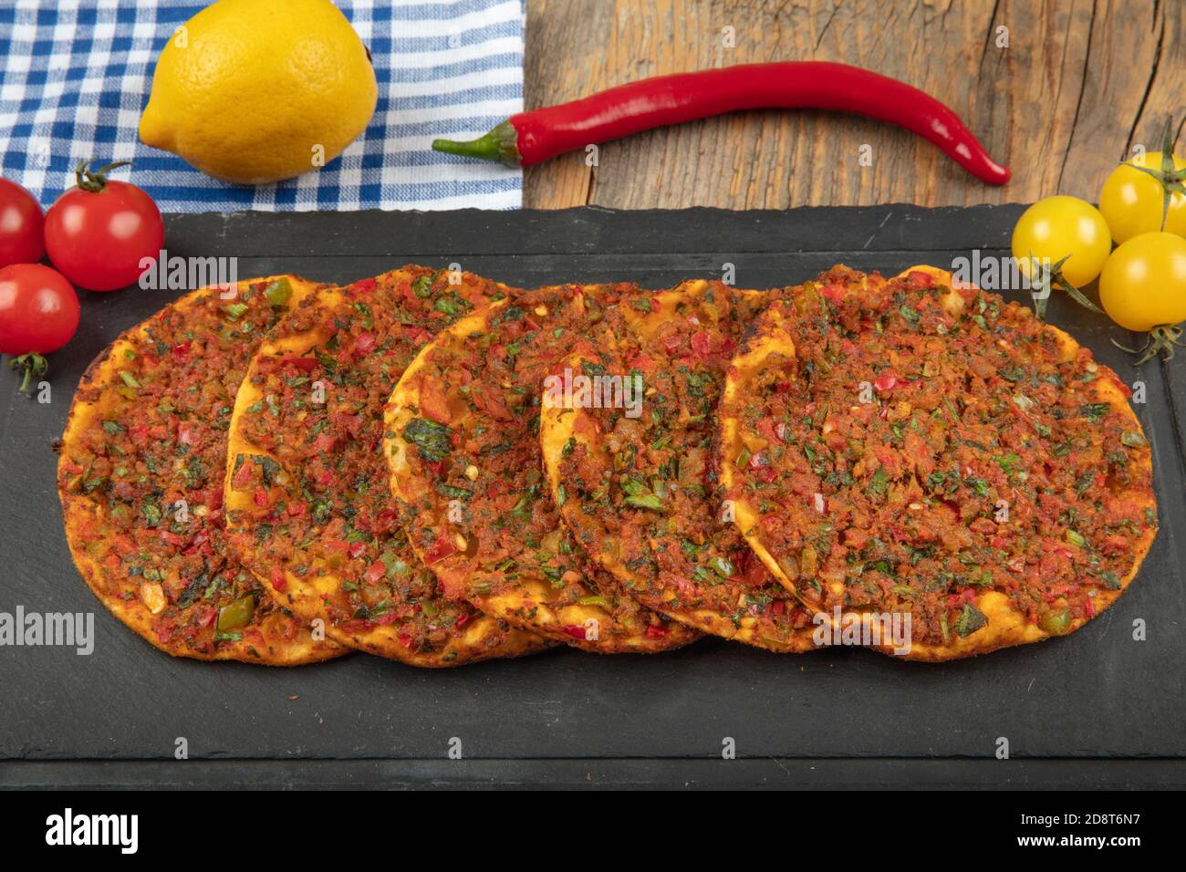 Turkish mini pizza Lahmacun,mini lahmacun. Turkish name; findik ...