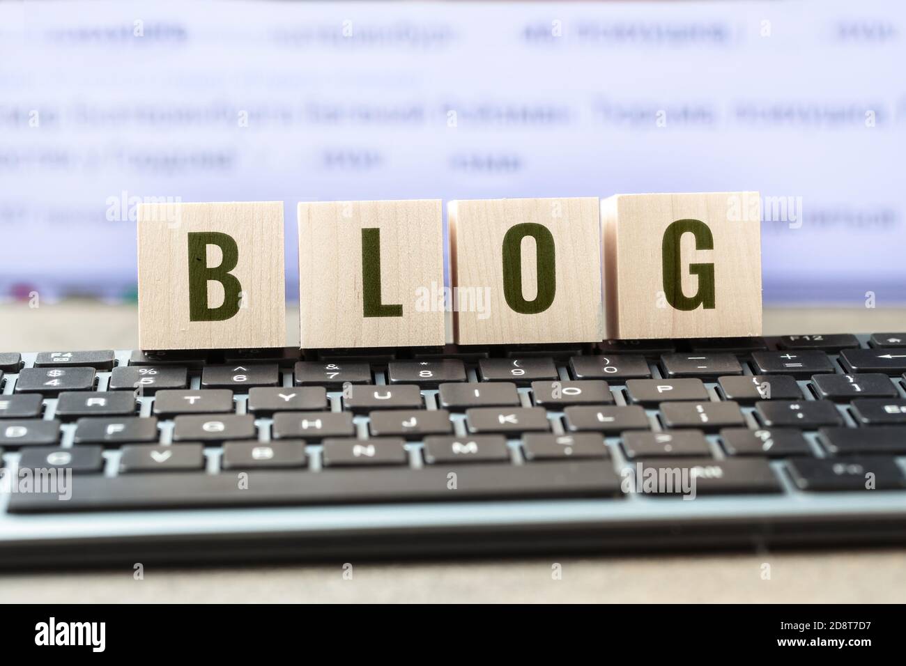 Blog screen hi-res stock photography and images - Alamy