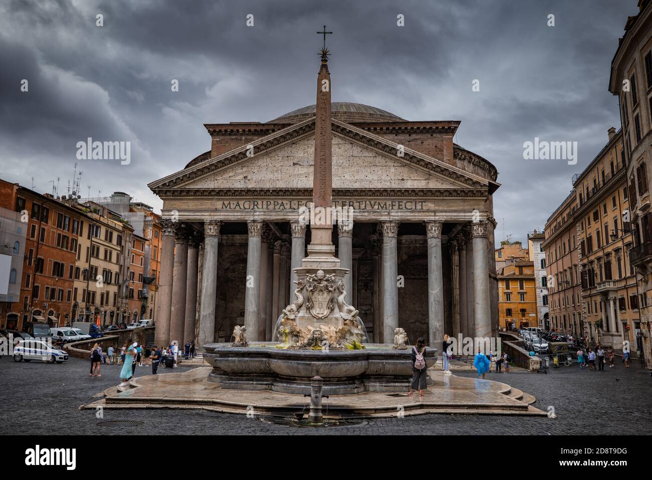 Front Side And Top View Of Roman Pantheon