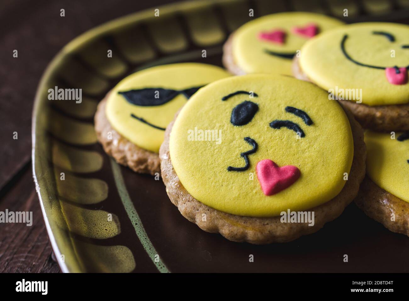 Closeup of cookies with decorated funny smiley faces Stock Photo - Alamy