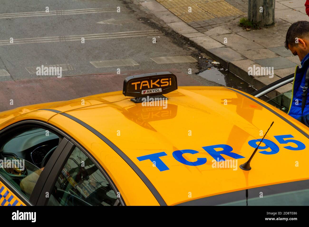 Istanbul taxi sign hi-res stock photography and images - Alamy