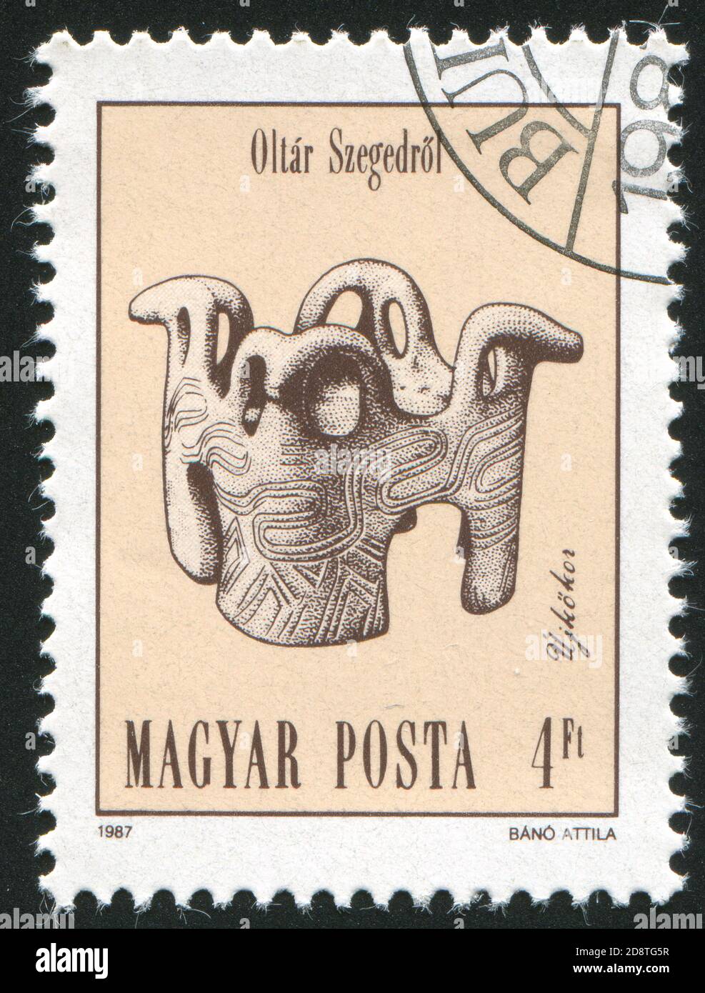 HUNGARY - CIRCA 1987: stamp printed by Hungary, shows Altar, Neolithic ...
