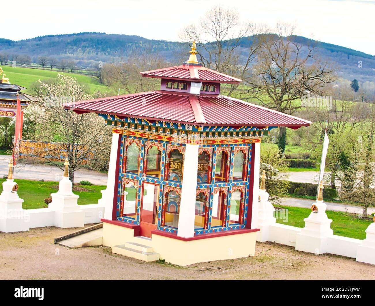 Three tiered temple hi-res stock photography and images - Alamy