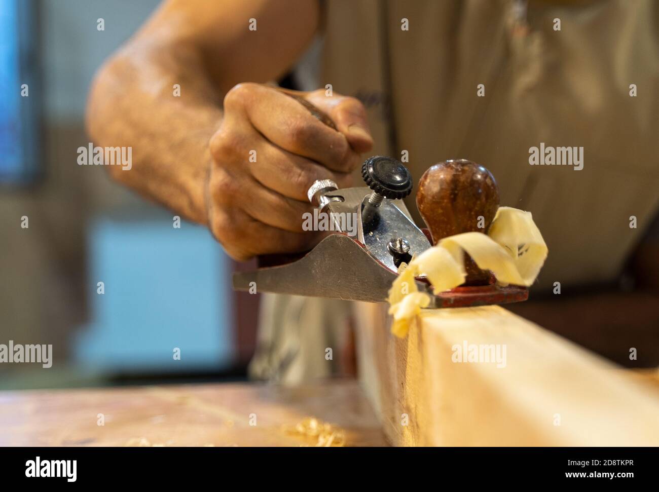 A residential plumber working hi-res stock photography and images - Alamy