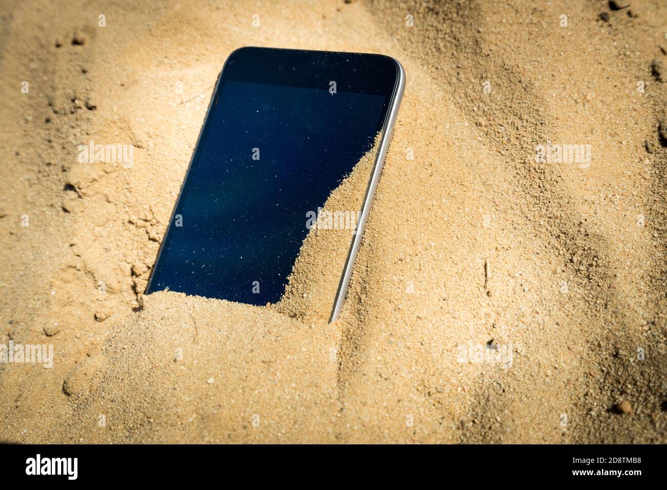 Lost tourist walking with the phone hi-res stock photography and images ...