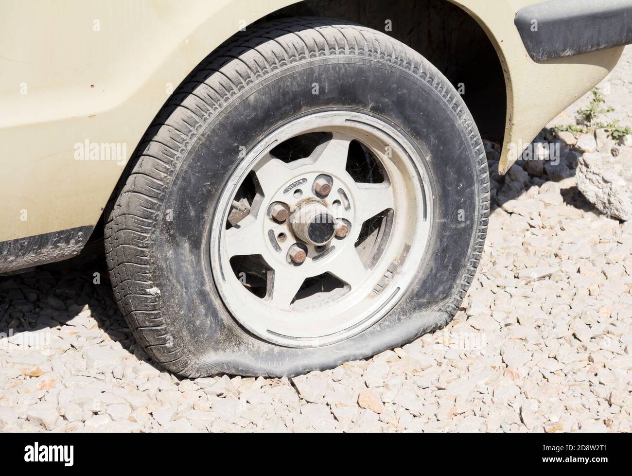 Spare tire on dirt road hi-res stock photography and images - Alamy