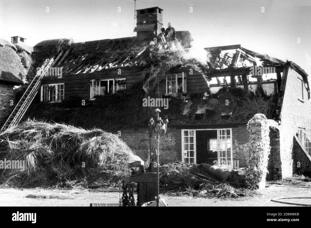 THE FIRE RAVAGED HOME REDLANDS, OF ROLLING STONE KEITH RICHARD AT WEST ...