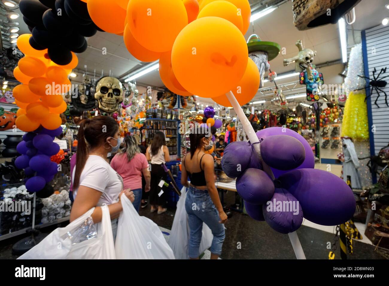 SÃ£O Paulo, SÃ£o Paulo, Brazil. 31st Oct, 2020. Zombies, vampires ...