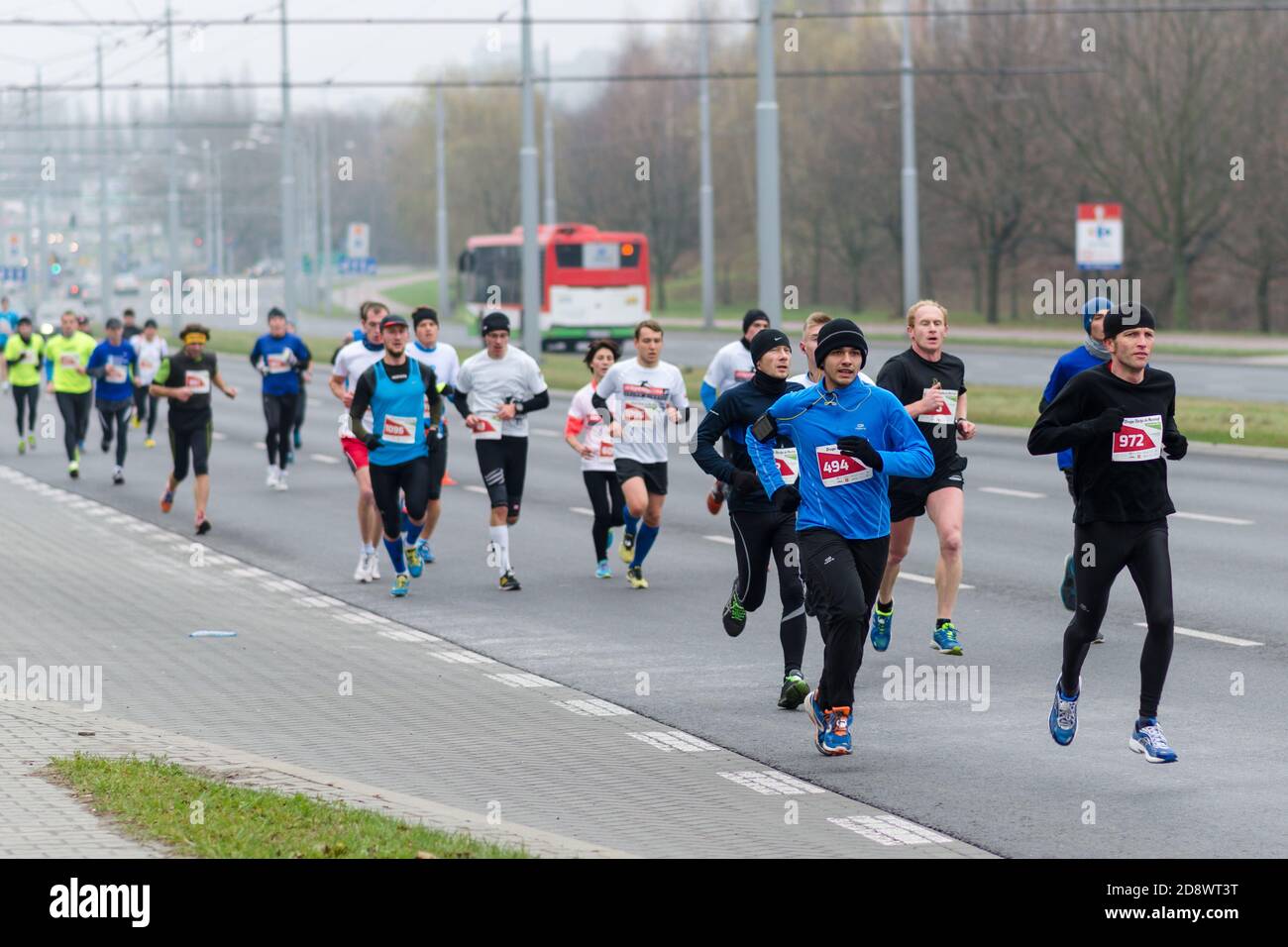 Running runners men hi-res stock photography and images - Alamy