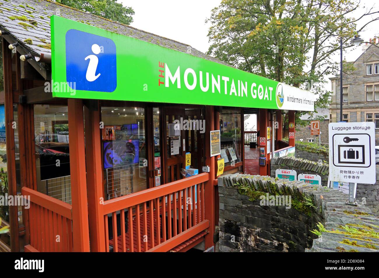 Mountain Goat bus company and Tourist Information offices, Keswick ...