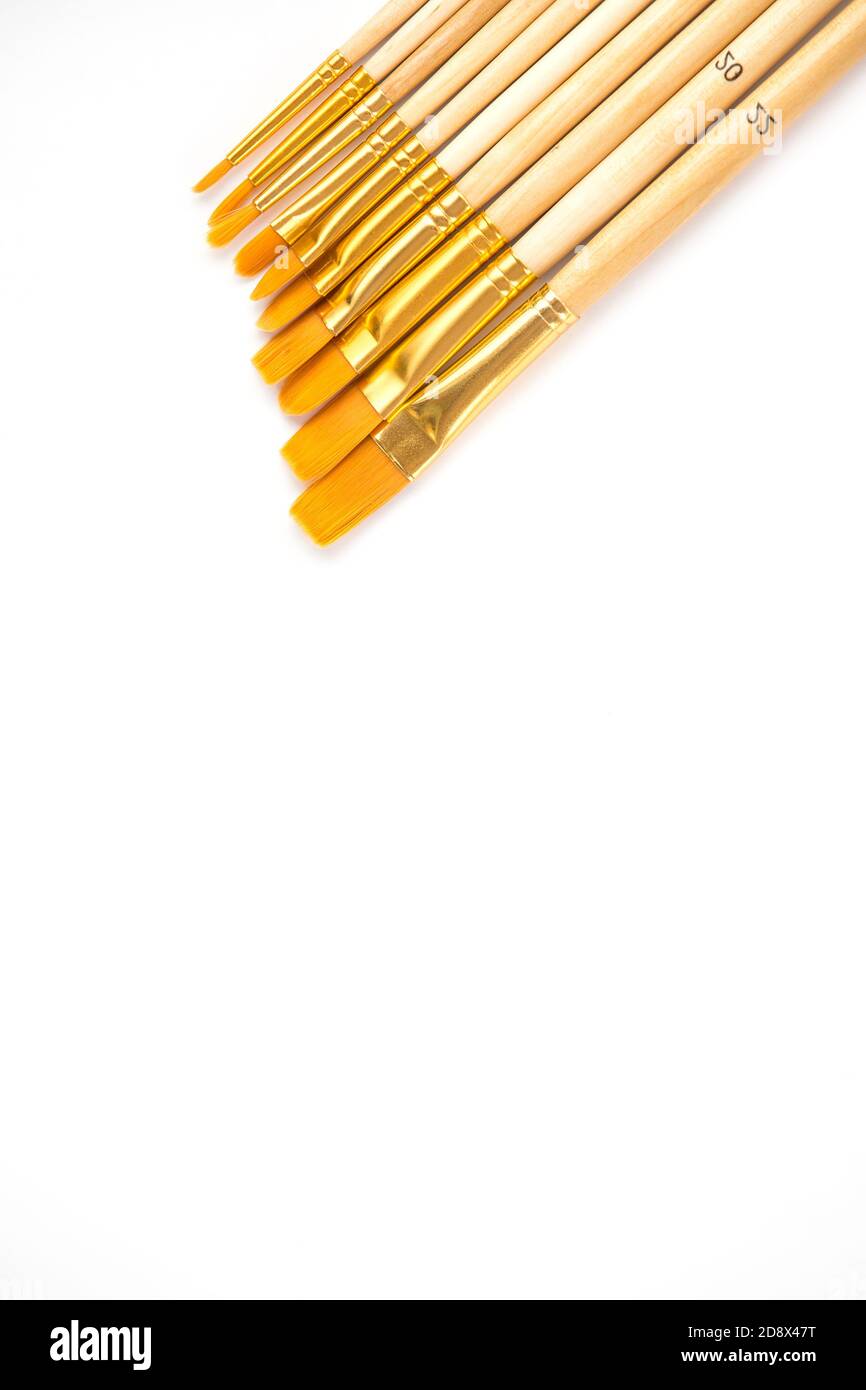 Paint brush sizes hi-res stock photography and images - Alamy
