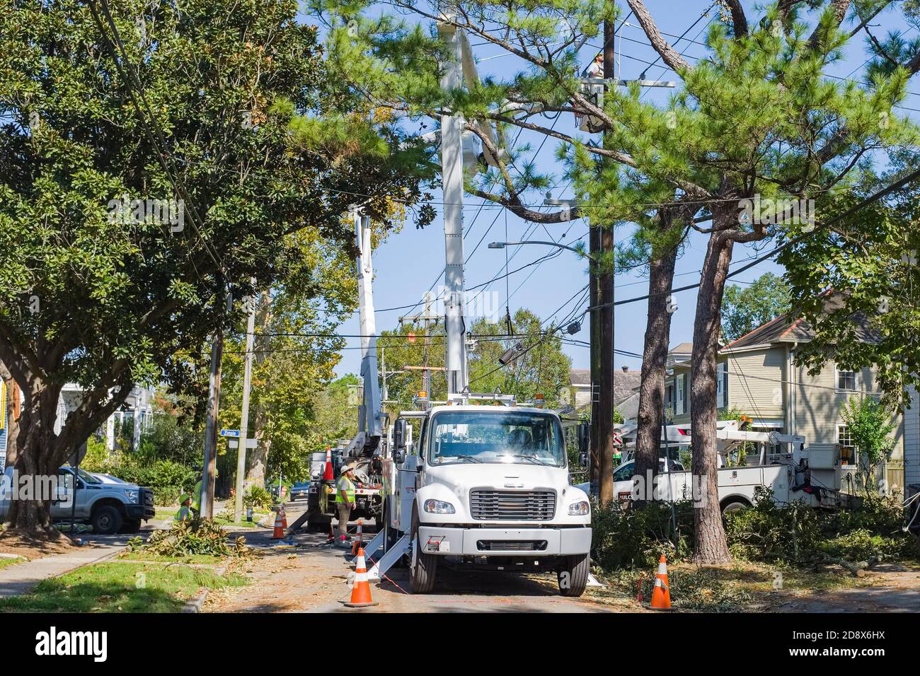 New Orleans, Louisiana/USA - 10/31/2020: Utility Workers Repairing ...