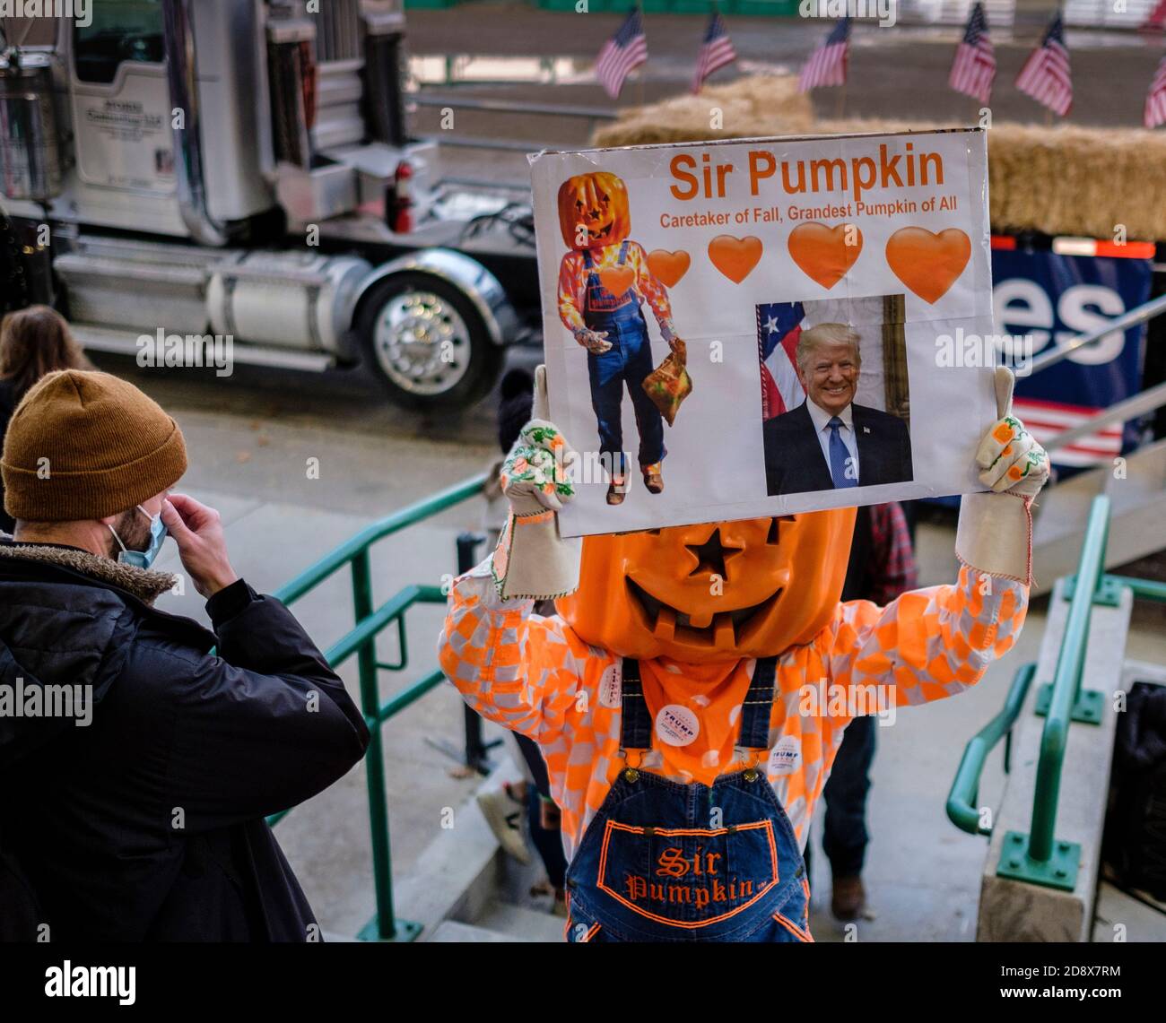 Donald trump pumpkin hi-res stock photography and images - Alamy