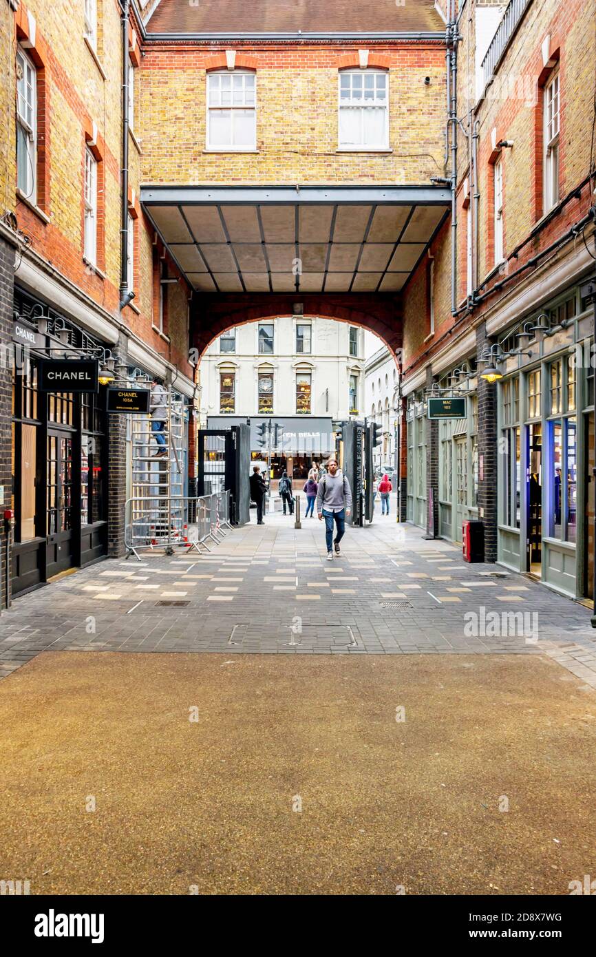 architecture at Old Spitalfields Market in London Stock Photo - Alamy