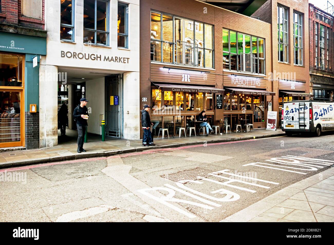 Interior with shops at borough Market in London Stock Photo - Alamy