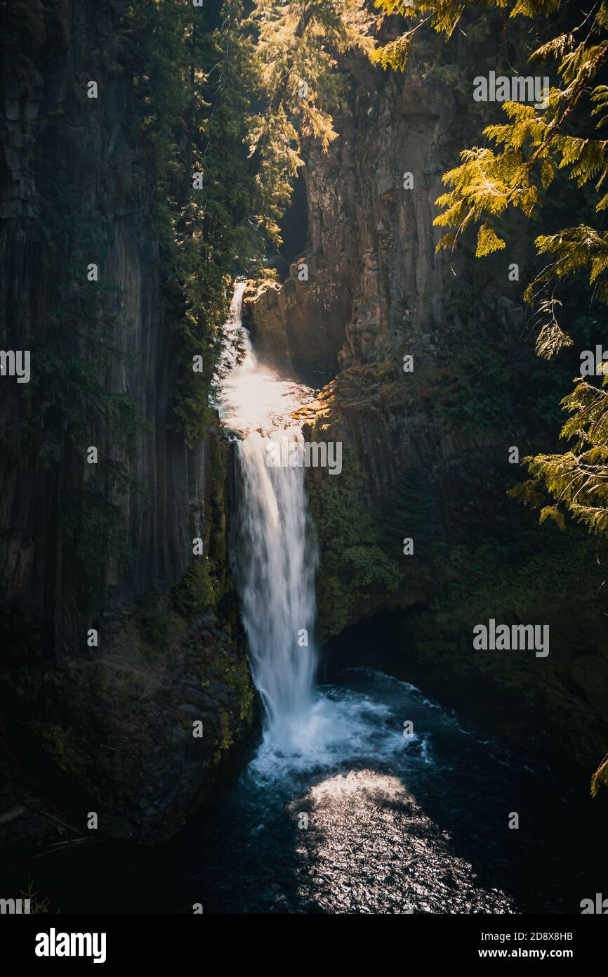 Toketee falls cascade hi-res stock photography and images - Alamy