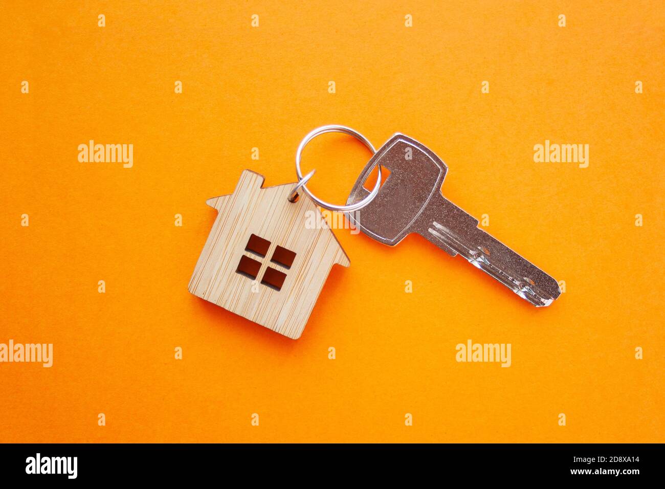 Key and house shaped keychain arrangement Stock Photo - Alamy