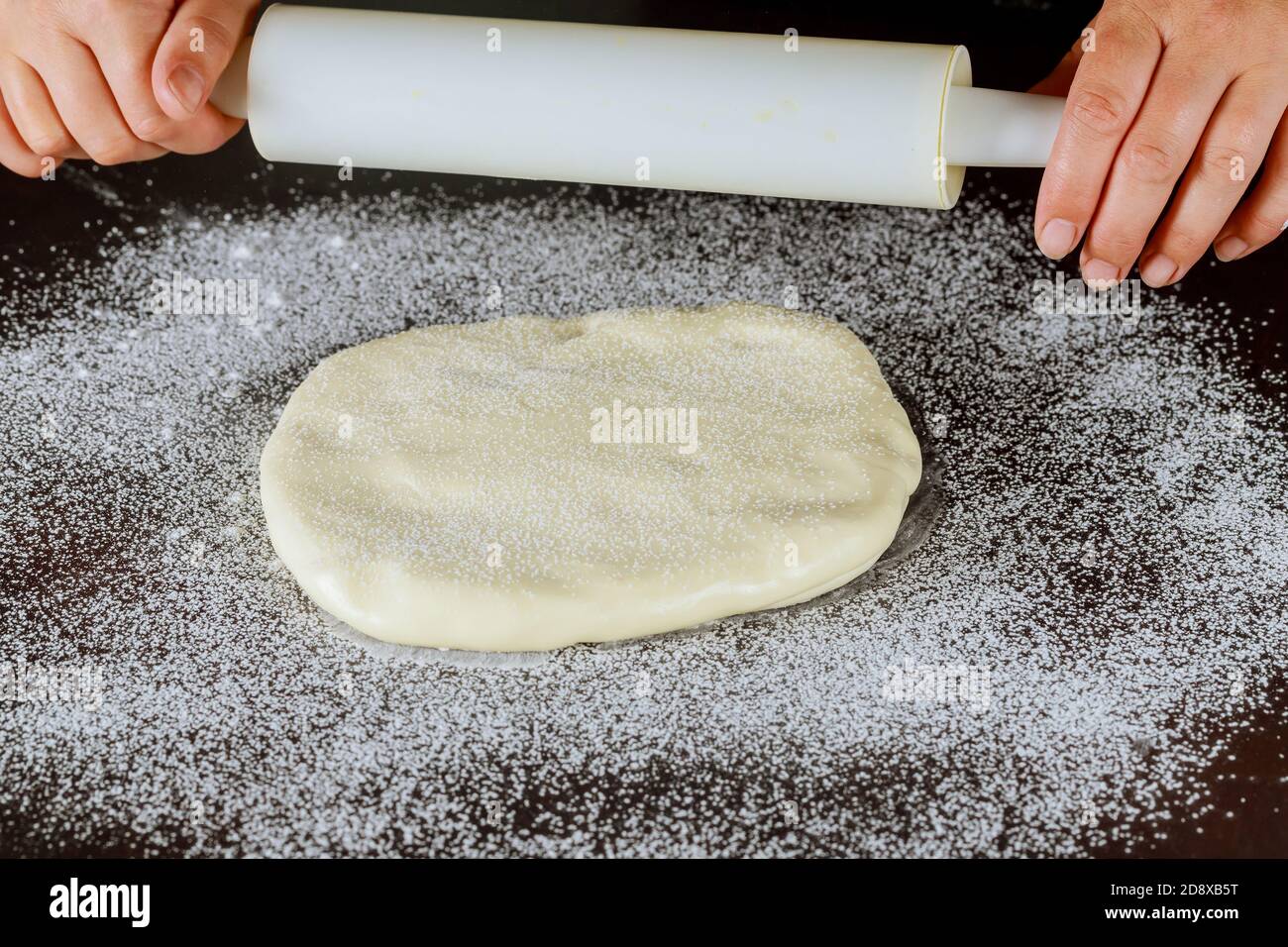 Icing technique hi-res stock photography and images - Alamy
