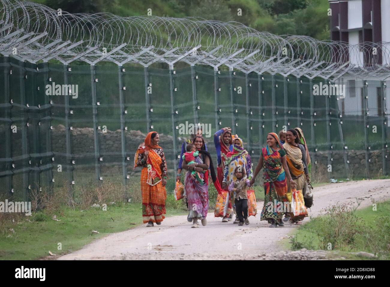 November 1, 2020, Poonch, Jammu and Kashmir, India: Workers from ...