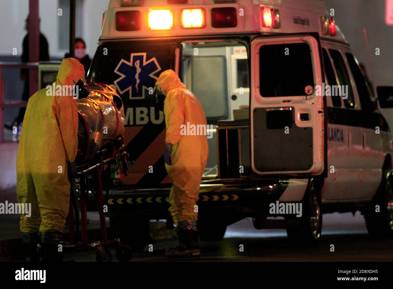 Paramedic mexico hi-res stock photography and images - Alamy