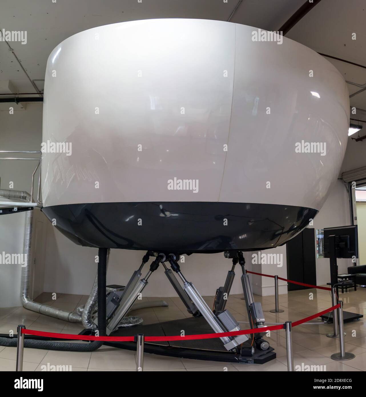 Cabin crew training hi-res stock photography and images - Alamy