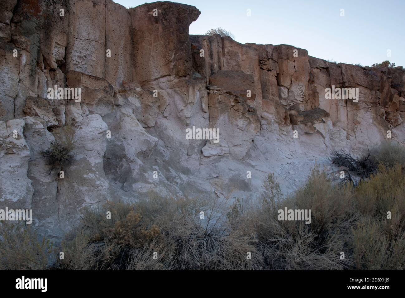 The Bishop Petroglyphs in the Volcanic Tablelands of the Eastern Sierra ...
