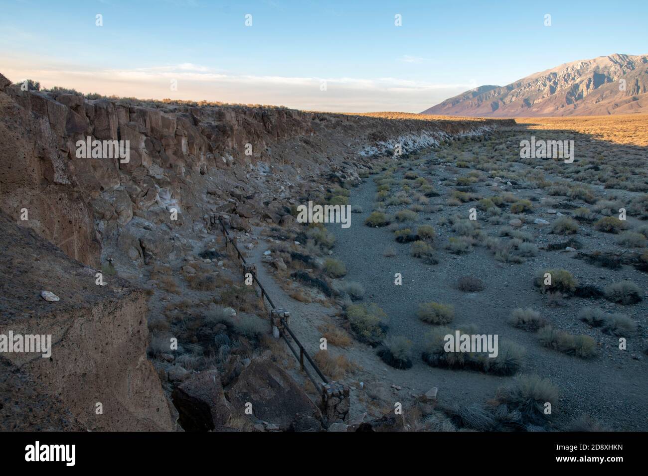 The Bishop Petroglyphs in the Volcanic Tablelands of the Eastern Sierra ...