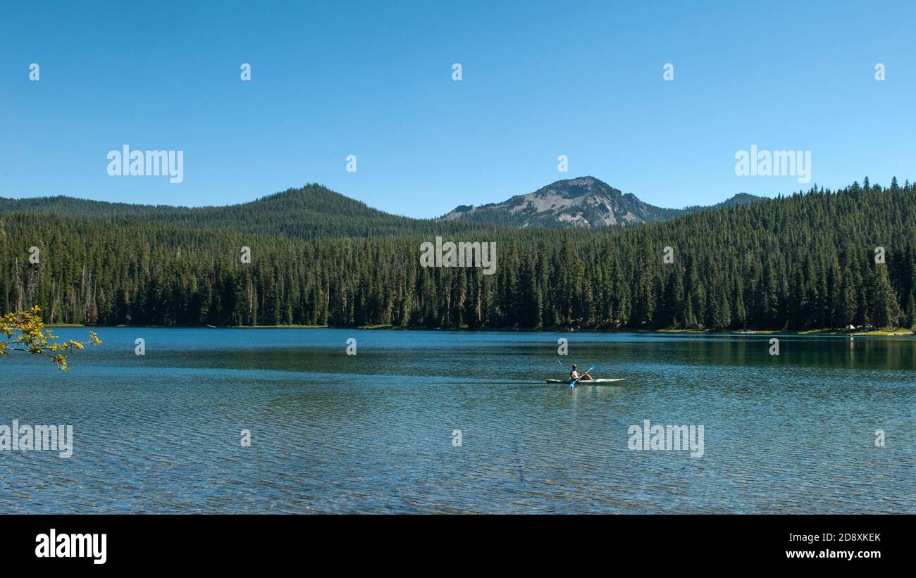 Canoer hi-res stock photography and images - Alamy