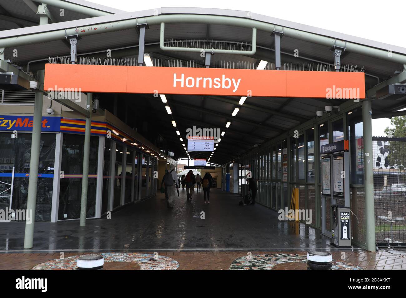 Hornsby train station hi-res stock photography and images - Alamy