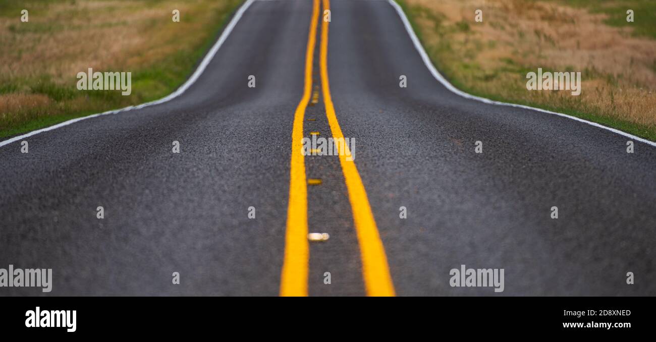 Asphalt texture, way background. Natural american landscape with ...