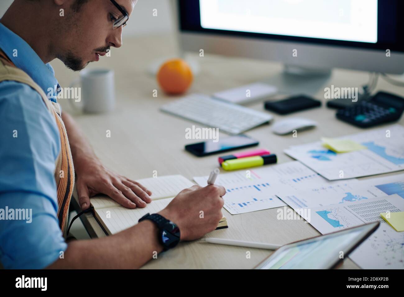 Man creating business plan Stock Photo - Alamy Man creating business plan Stock Photo - Alamy