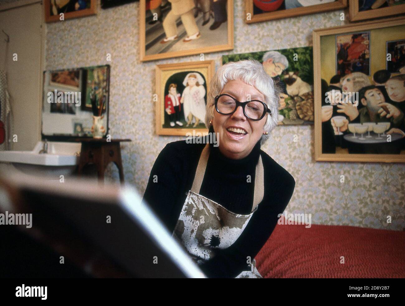 Painter beryle cook hi-res stock photography and images - Alamy