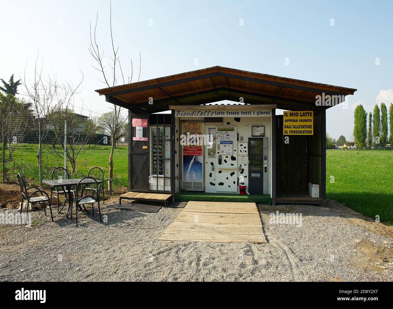 Dello (Bs),Lombardy,Italy, a vending machine for the sale of fresh milk ...