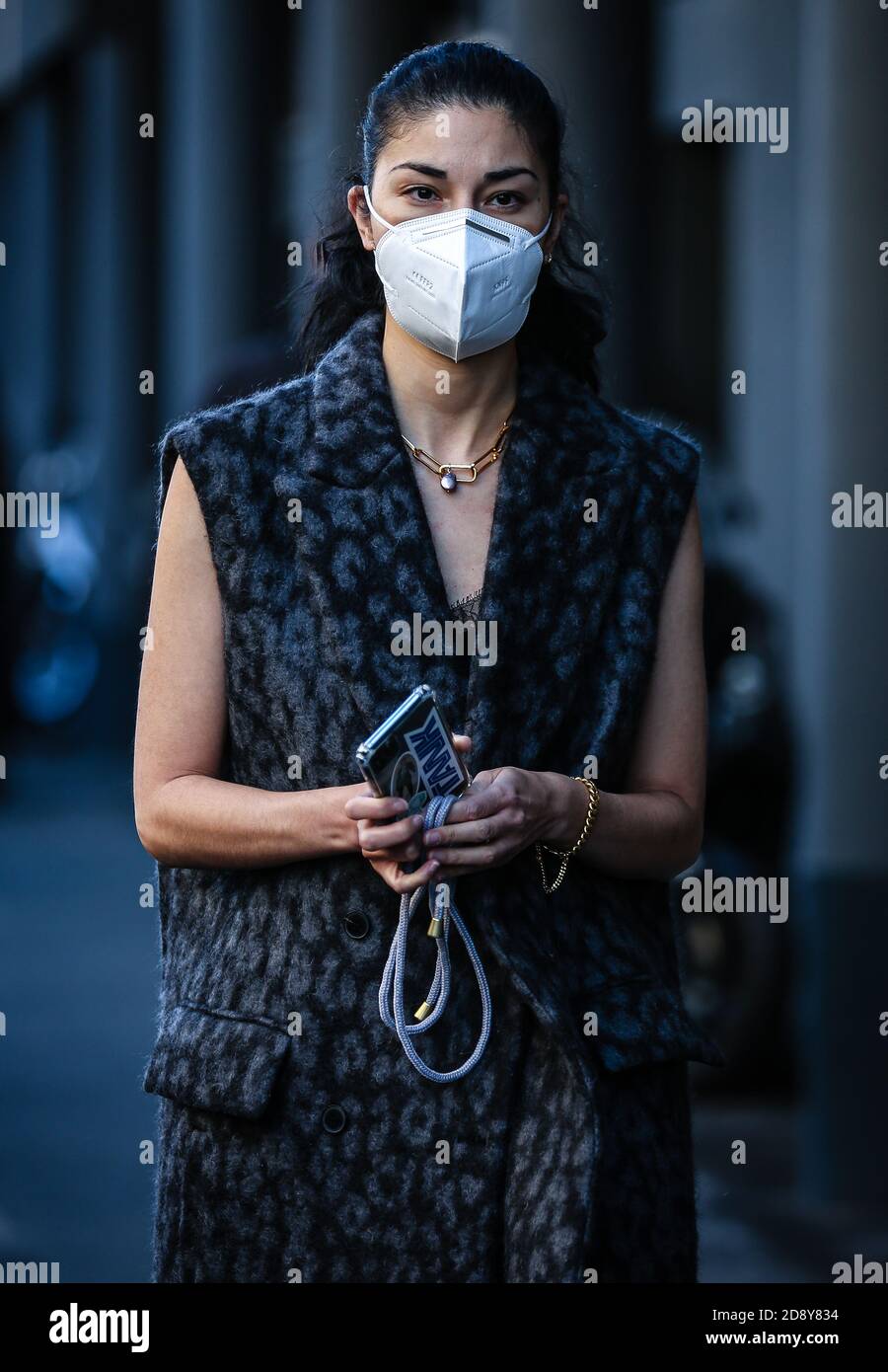 Issa Woman High Resolution Stock Photography and Images - Alamy