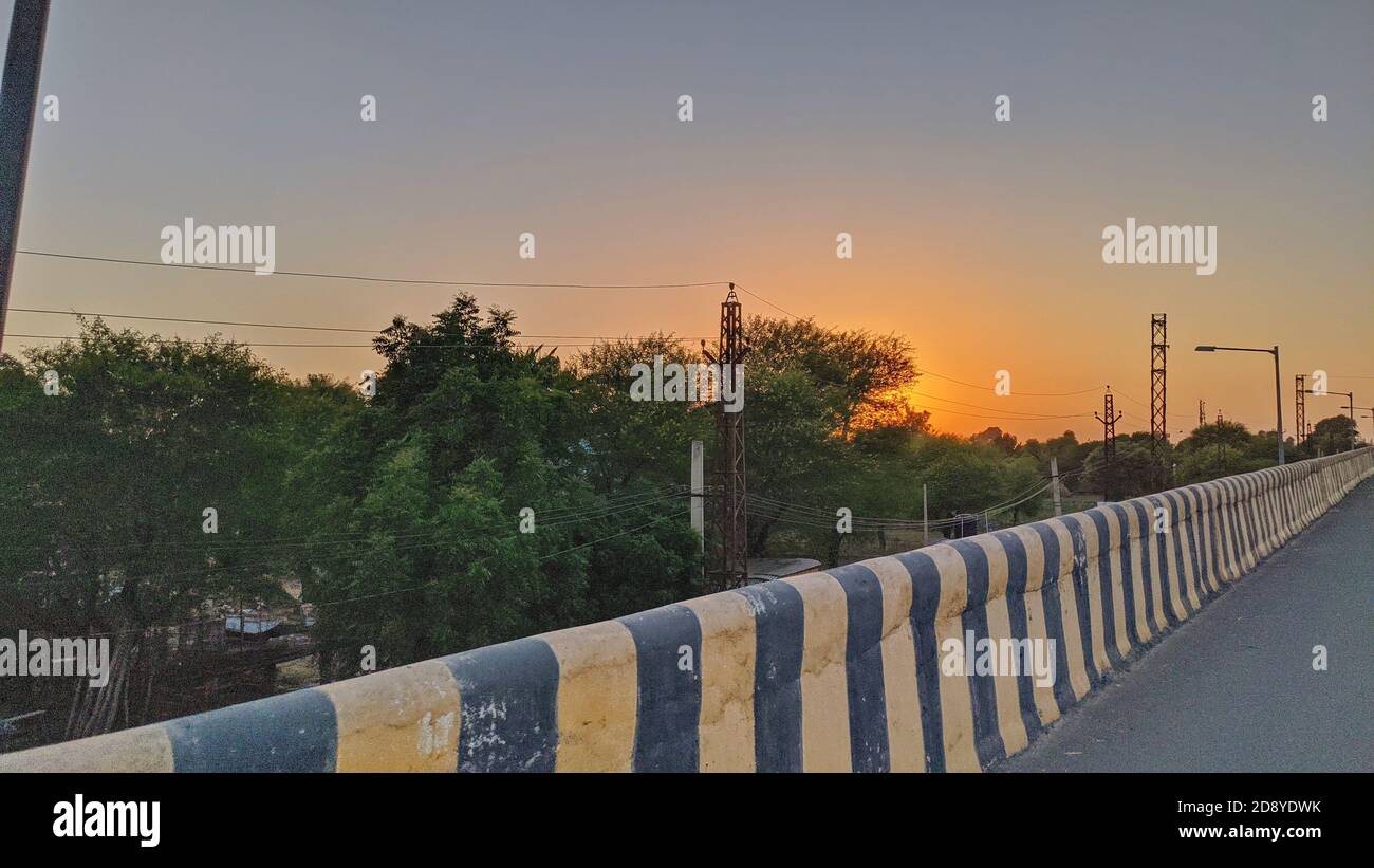 Road trip india car highway hi-res stock photography and images - Alamy