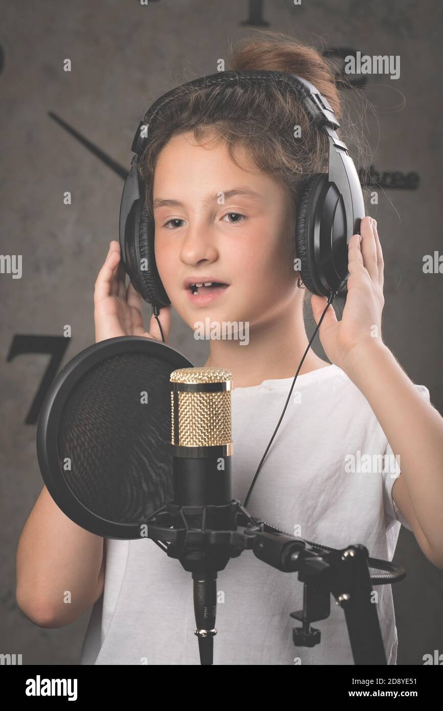 Teenage girl recording studio hi-res stock photography and images - Alamy