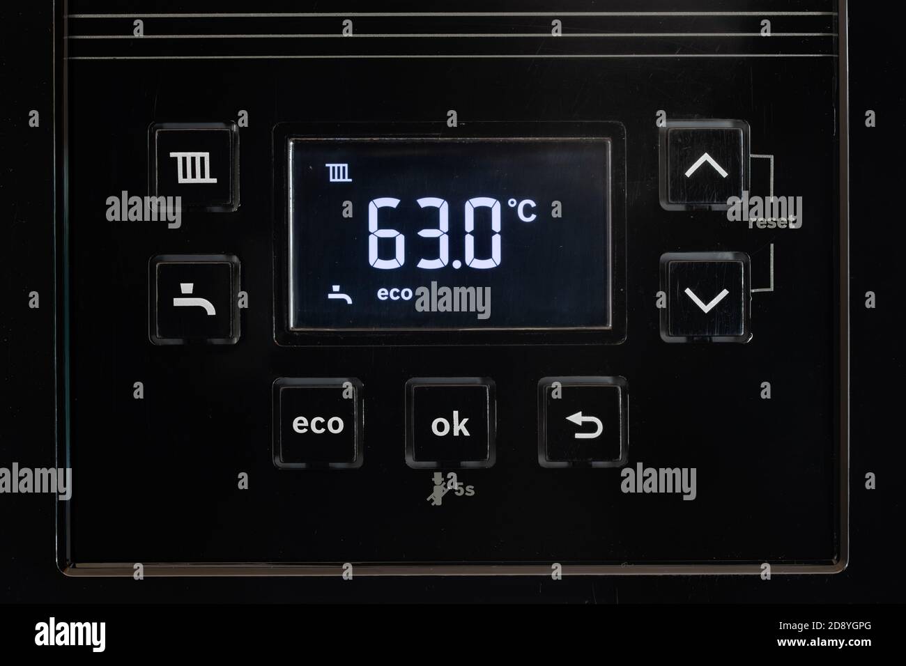 Home dashboard control hi-res stock photography and images - Alamy