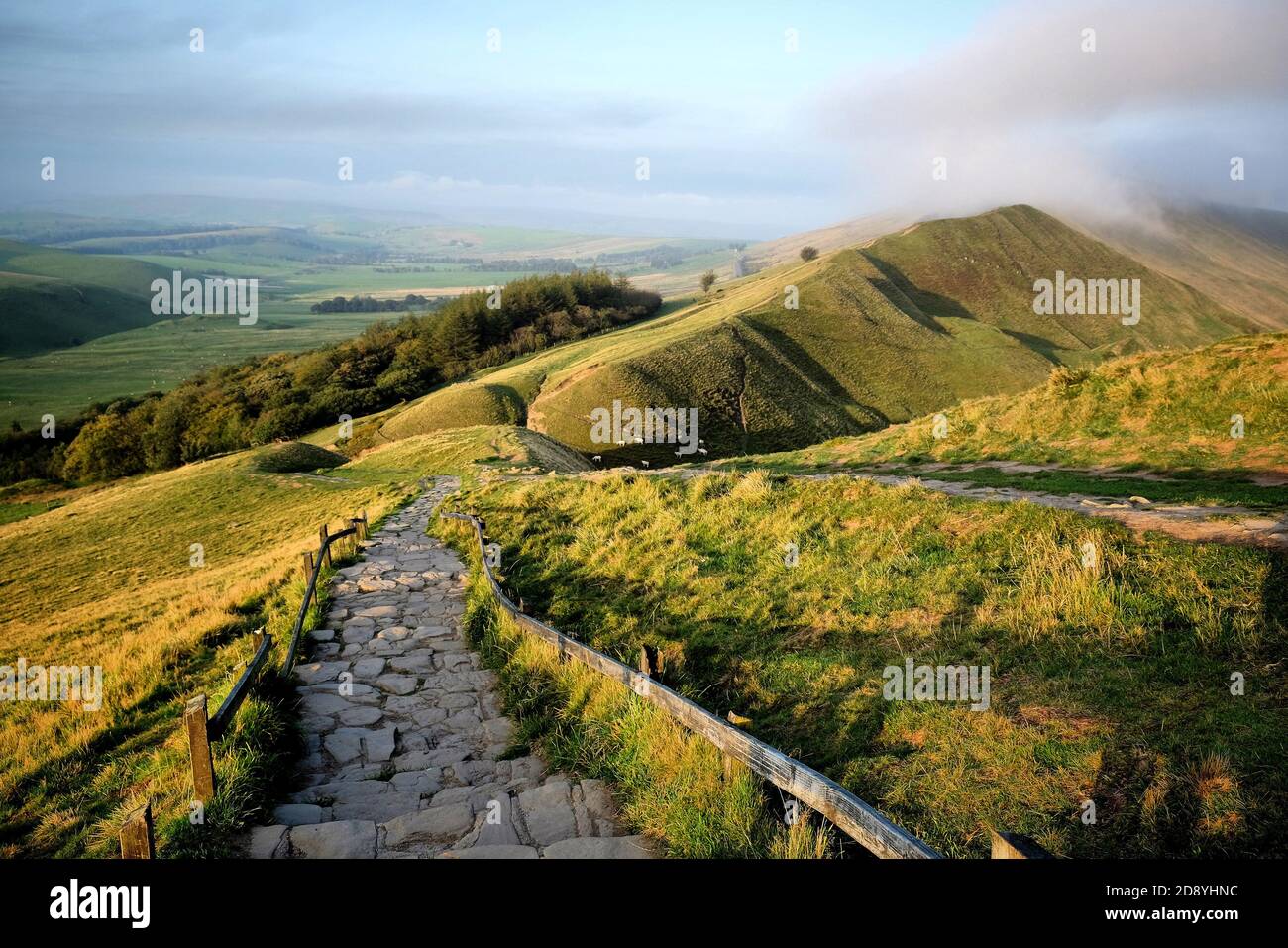 The Great Ridge in the Hope Valley, Peak District, Derbyshire Stock ...