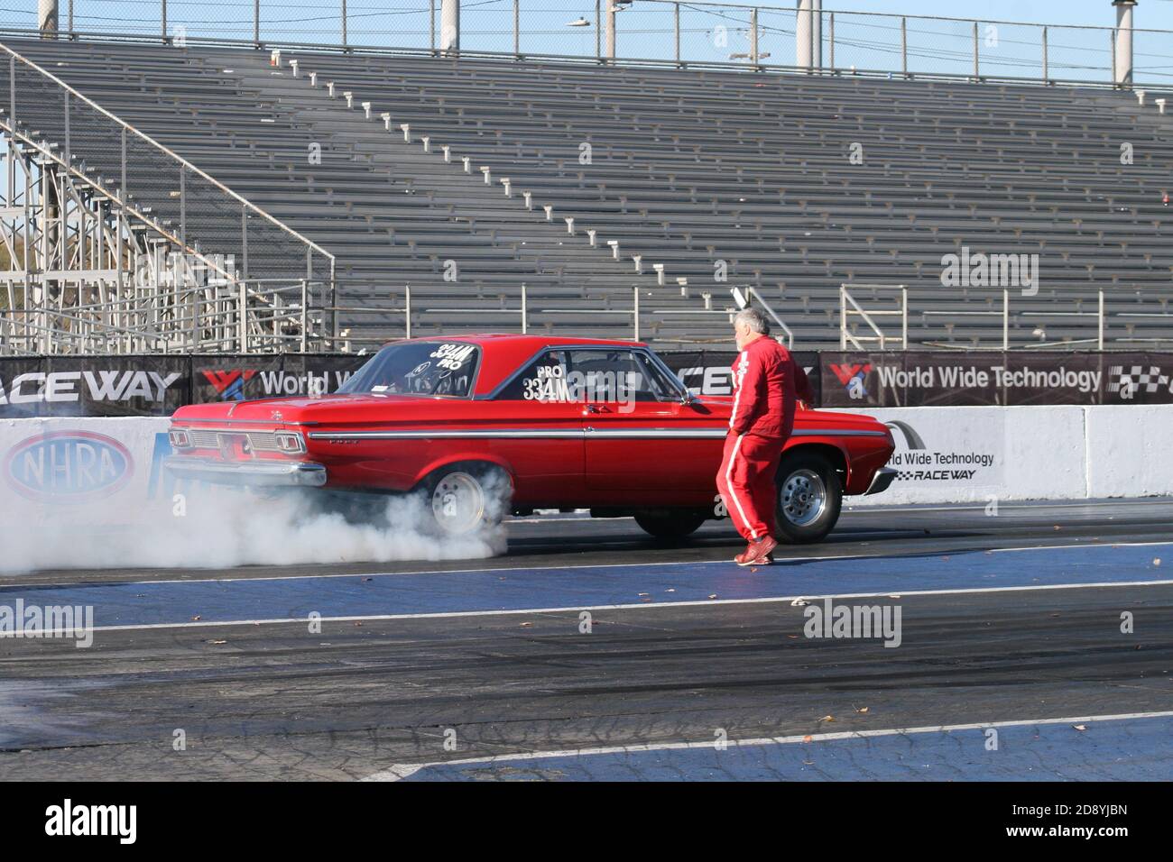Stock and Pro-Stock burnouts at the VP Heads-Up Series & Halloween Jr ...