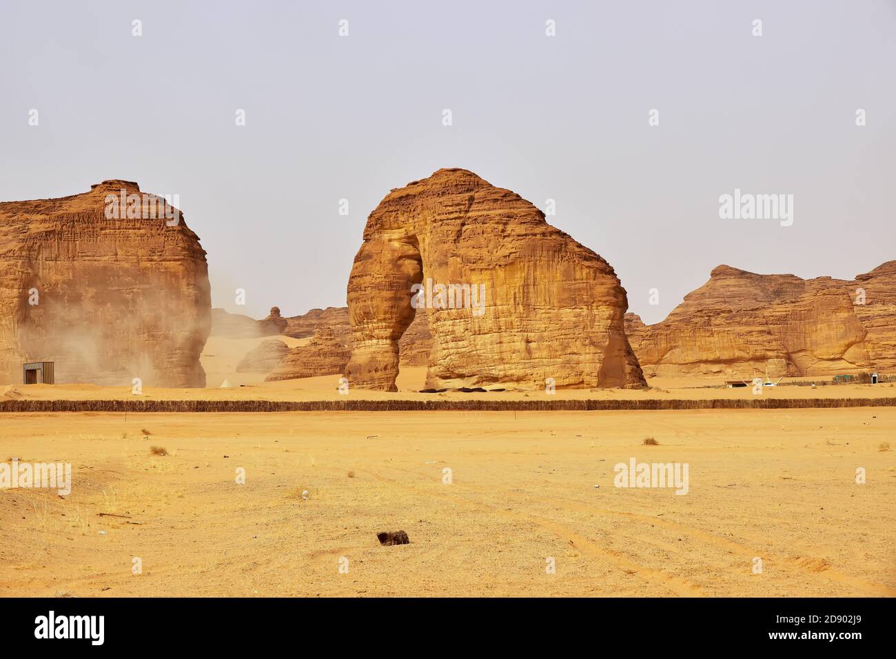 Al ula the elephant rock hi-res stock photography and images - Alamy
