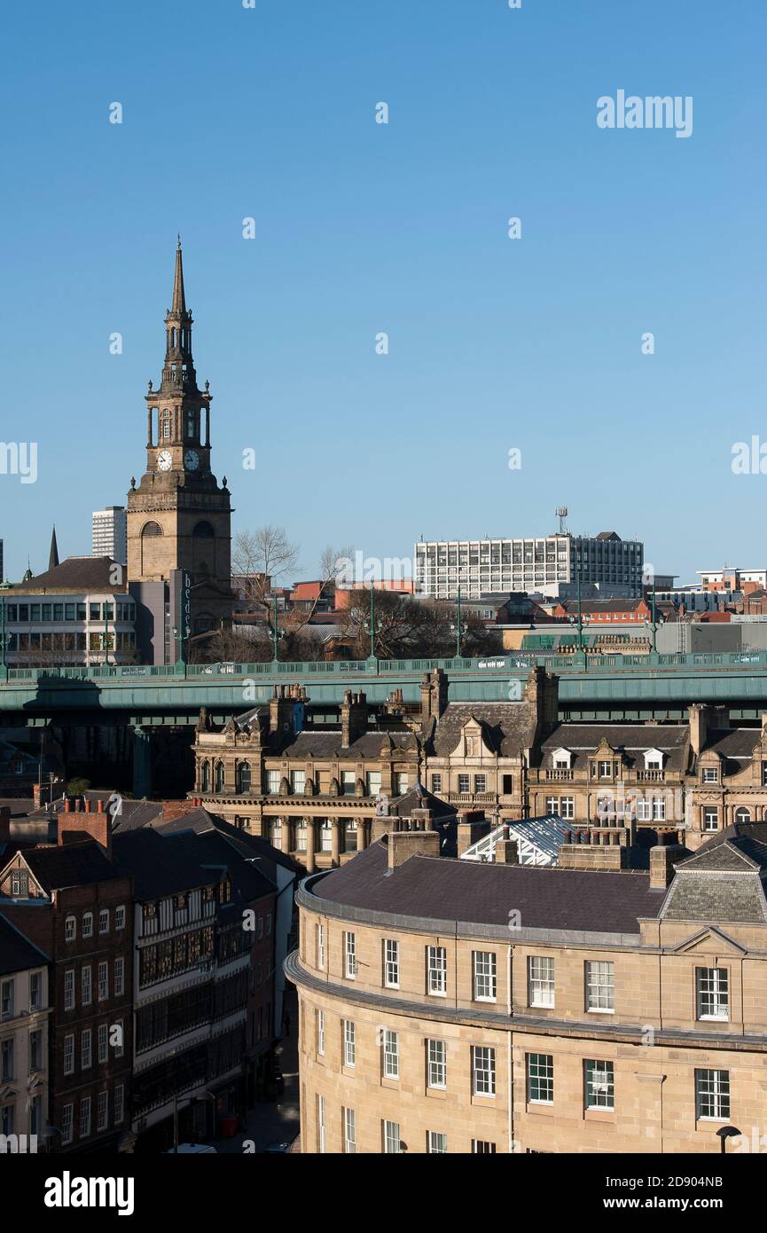 Tyneside skyline hi-res stock photography and images - Alamy