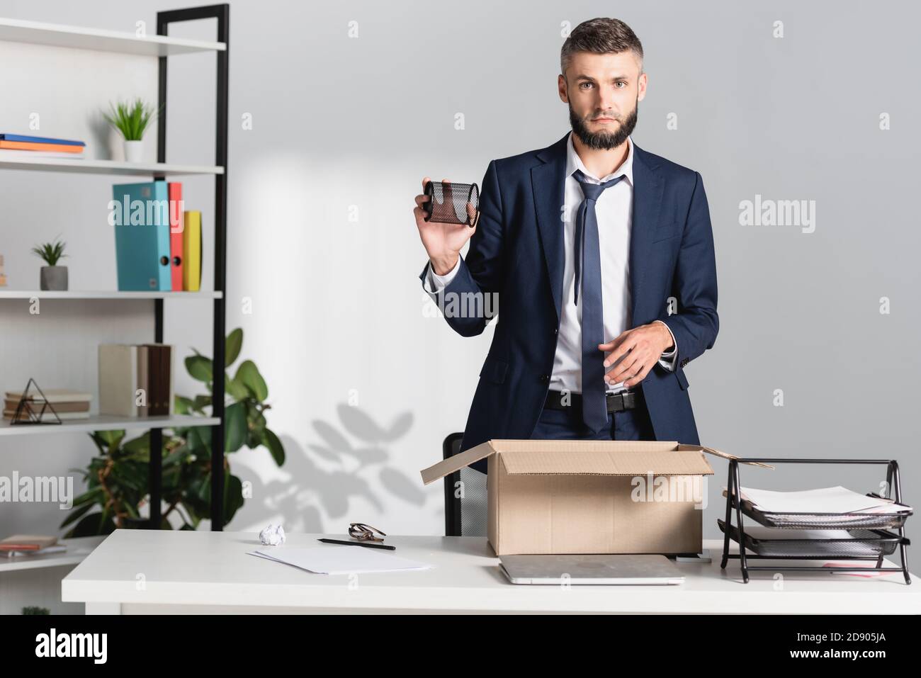 Failure carton hi-res stock photography and images - Alamy