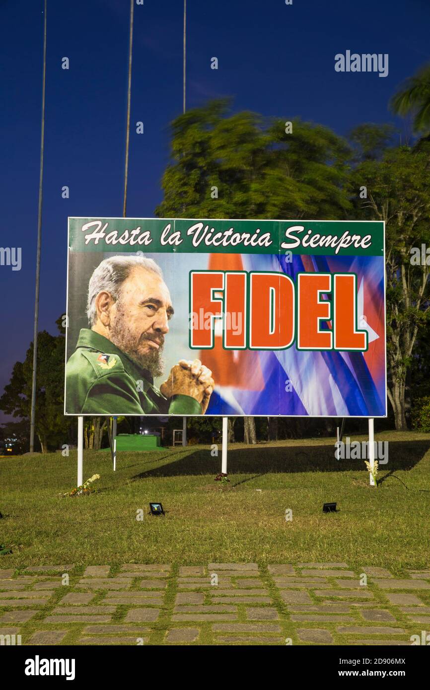 Cuba, Santa Clara, Plaza de la Revolucion, Monumento Ernesto Che ...
