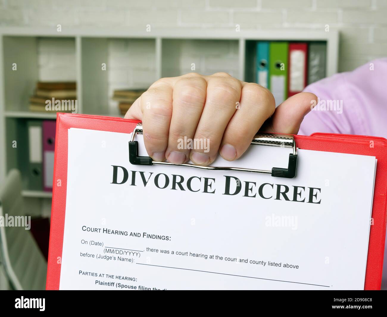 Divorce decree hi-res stock photography and images - Alamy