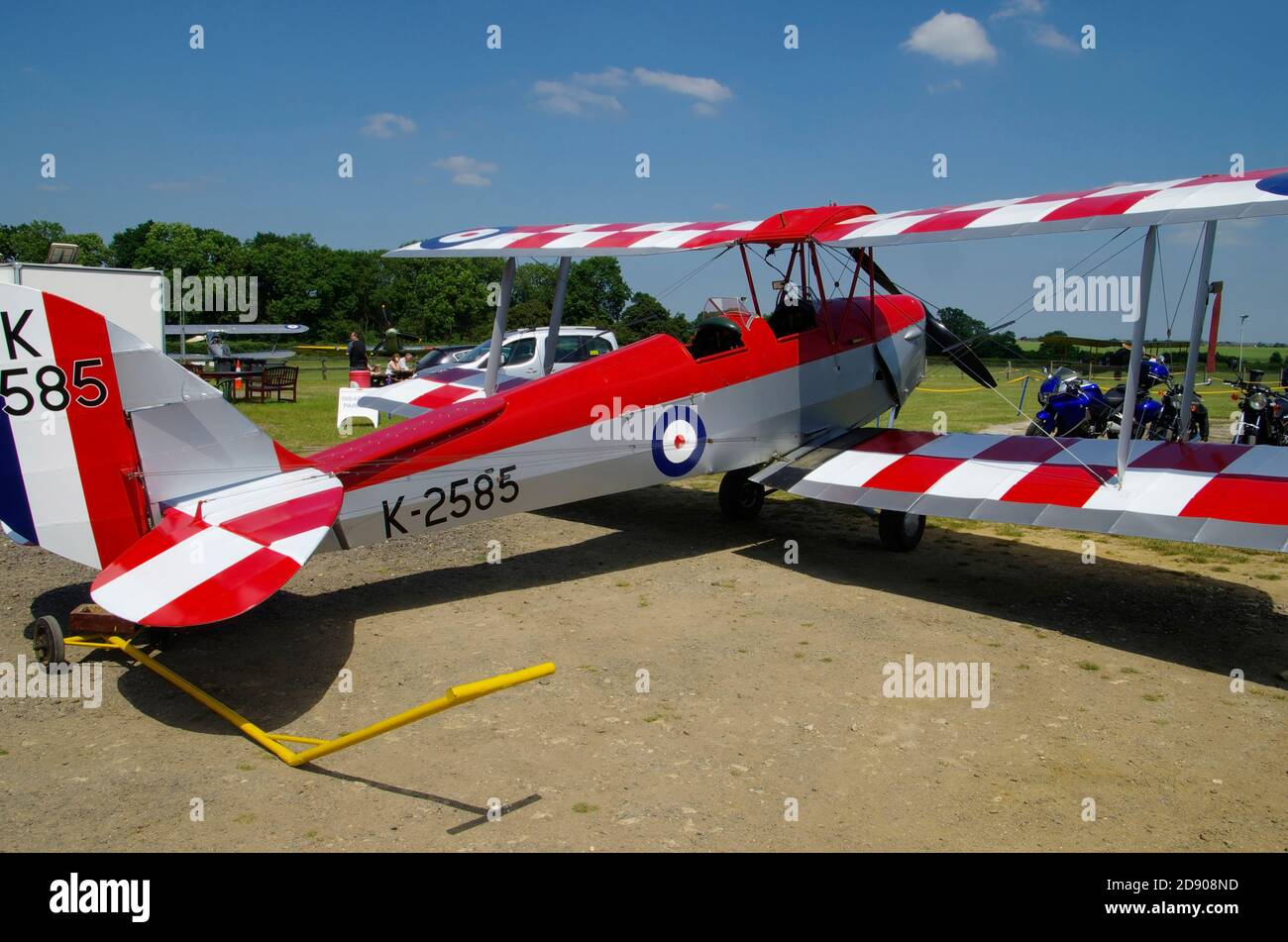 de Havilland DH82 Tiger Moth Stock Photo - Alamy