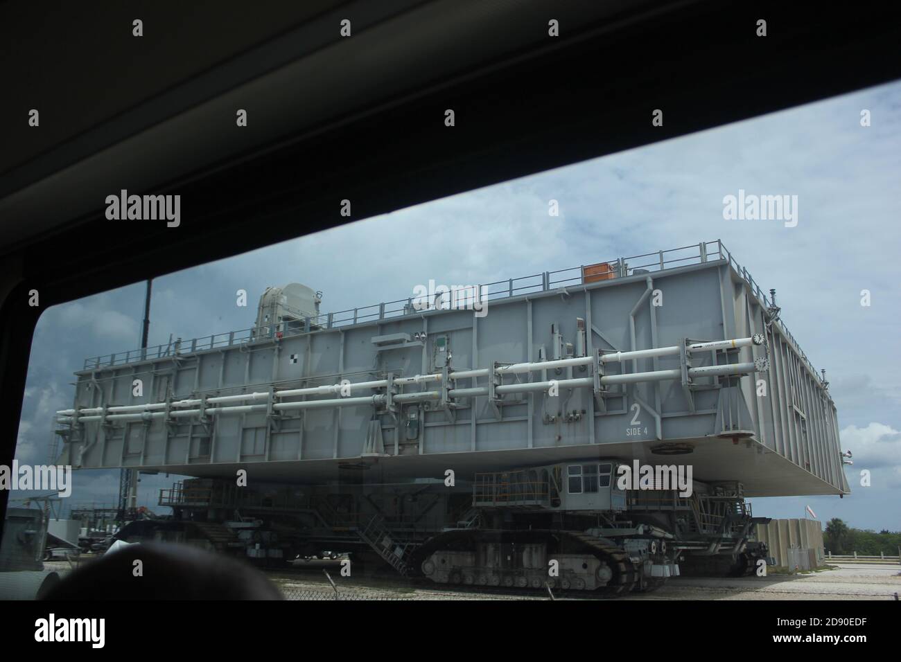 Crawler transporter in Kennedy Space Center Stock Photo - Alamy